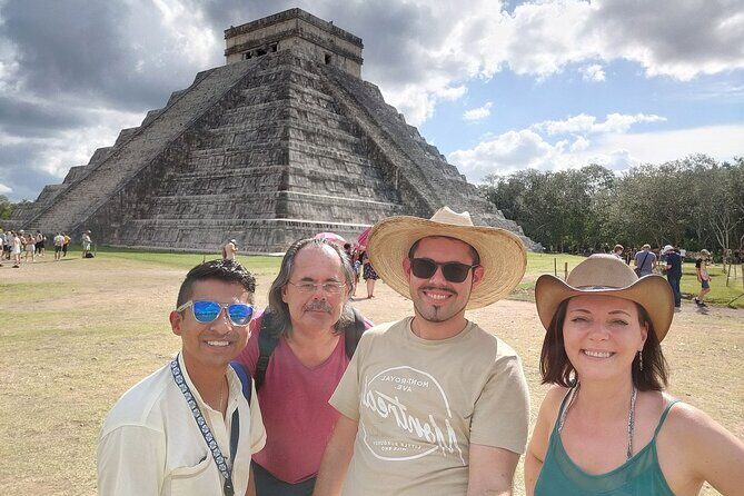 Chichen Itza Tour: Pyramids, Cenote Ik Kil & Valladolid - The Guide and the Experience