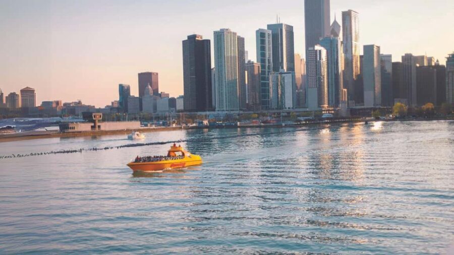 City Cruises Chicago: 75-min Speedboat Architecture Cruise - Who Should Consider This Tour?