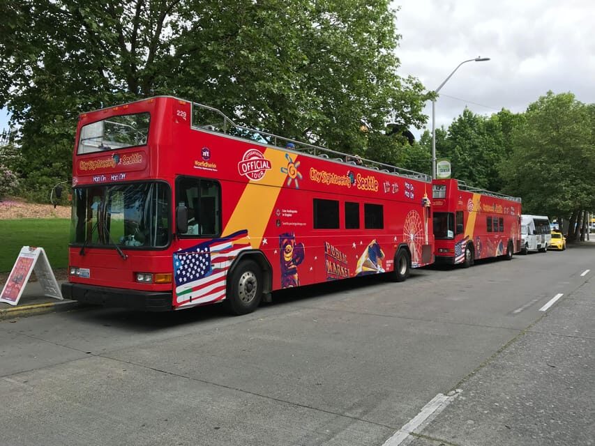 City Sightseeing Seattle: HOHO Bus Tour + Locks Cruise - A Deep Dive into the Seattle Experience