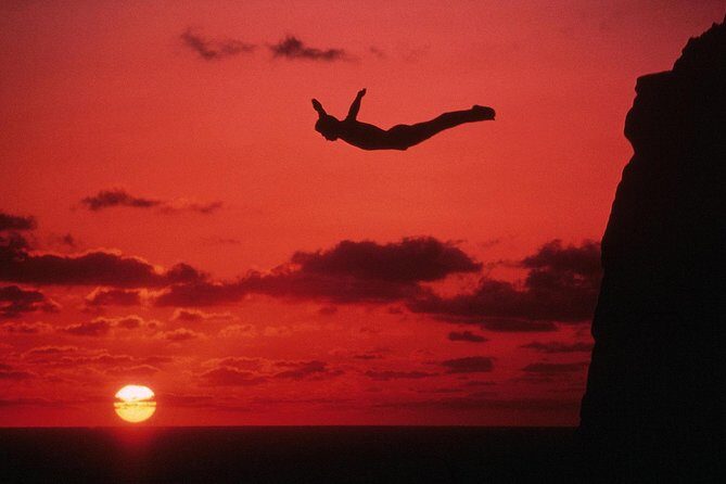 City Tour & Sunset High Cliff Divers by Night w/Different Choices - Analyzing the Price and Value