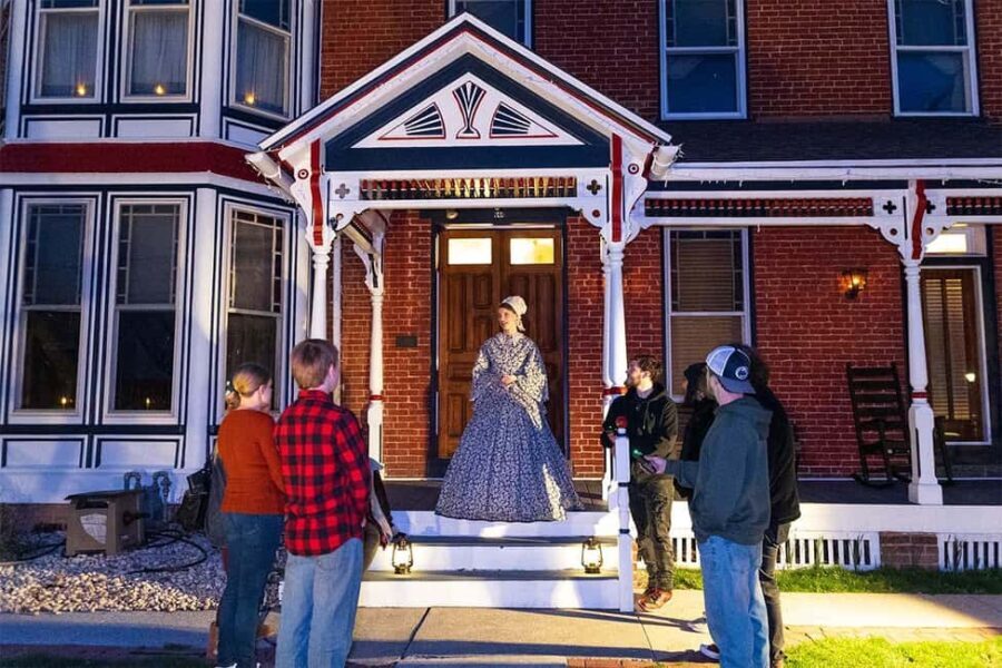 Civil War Ghosts: Echoes of the Fallen Gettysburg Ghost Tour - A Close Look at the Gettysburg Ghost Tour Experience