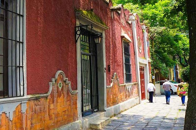 Combo 2 days. Day1: Mexico City Tour & Pyramids. Day2: Xochimilco & Frida Kahlo - What’s Included and What to Expect