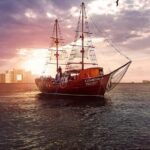 Couples Night, Romantic Sunset in Lagoon Nichupte & Live Music from Cancun - Considerations and Tips for Travelers