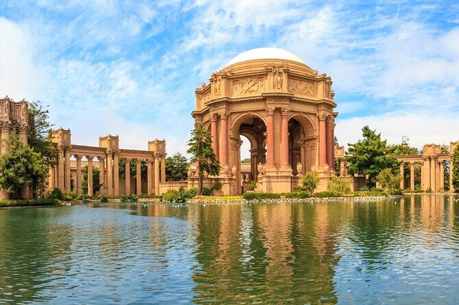 Custom and Private Guided Tour with a Luxurious Mercedes in CA - The Itinerary: A Perfect Blend of Must-Sees and Local Secrets