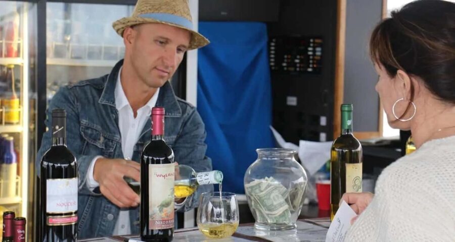Dana Point: Evening Harbor Wine Cruise with snacks - Setting Sail into the Sunset: What the Experience Offers