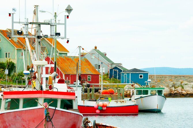 Day Trip to Lunenburg, Mahone Bay and Peggy's Cove from Halifax - Real Experiences from Travelers