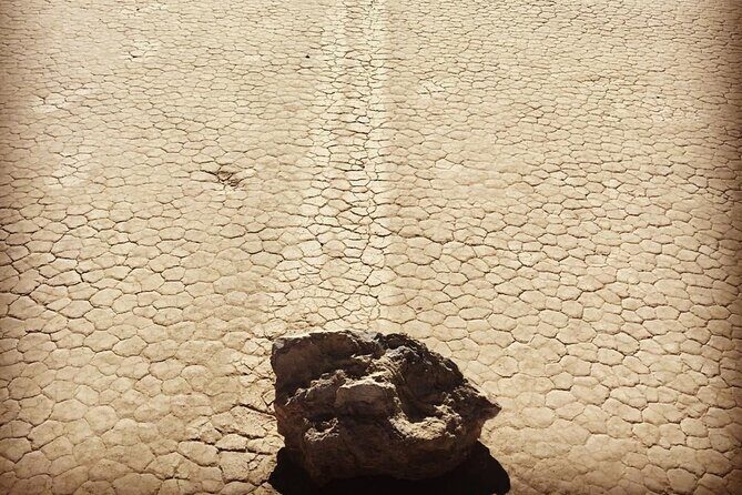 Death Valley Small Group Luxury SUV Day Tour - The Experience of Traveling in a Luxury SUV