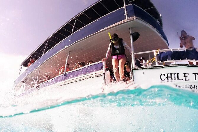 Discover El Cielo and El Cielito Reefs on Amusing Catamarans - What You Can Expect on the Boat