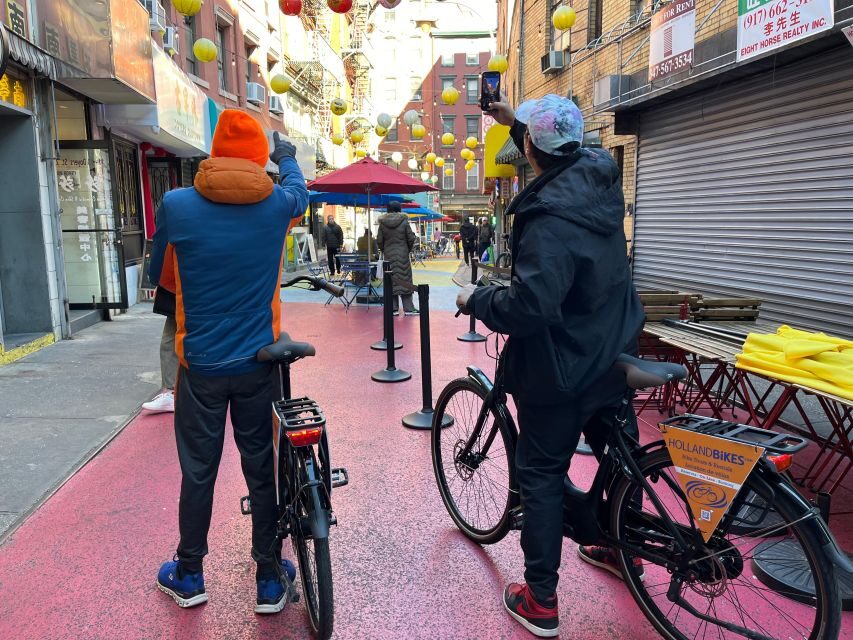 Downtown Bike Tour with Stylish Dutch Bikes or E-bikes! - Why This Tour Offers Value