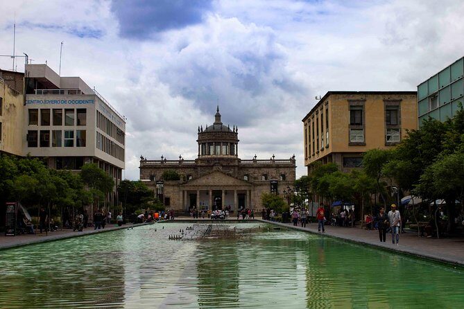 Downtown Guadalajara and Tlaquepaque Tour - Discovering Guadalajara: A Closer Look