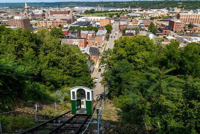 Dubuques Historic Downtown GPS Self Guided Walking Tour - Who Will Love This Tour?