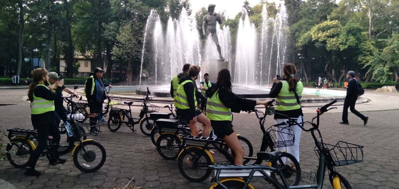 Electric Bike City Tour with a taco stop. - What’s Included and What’s Not?