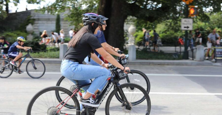 Electric Bike Tour: Classic Manhattan And More! - The Guide and Experience Quality