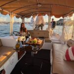 Electric Boat Rental Adventure in Newport Beach (up to 12 ppl) - Amenities and Comfort
