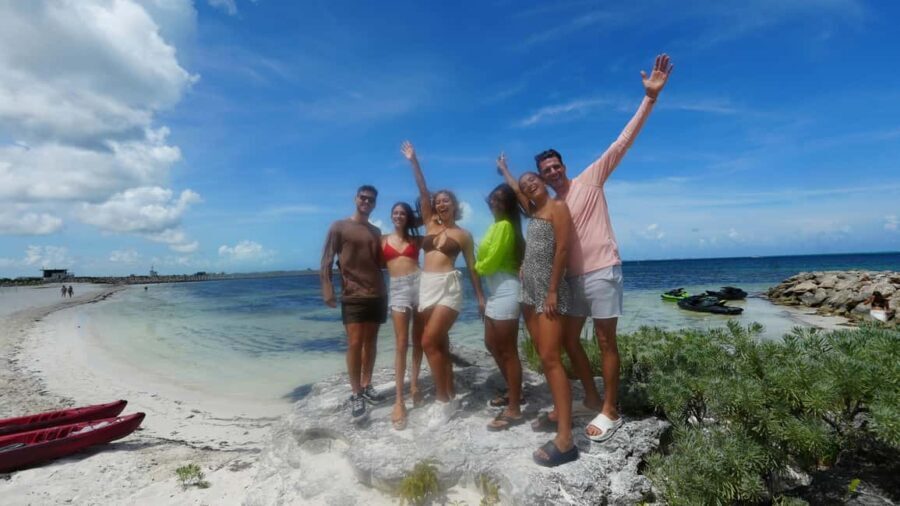 Electric Moped Tour of Cancun - FAQ