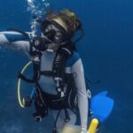 Set out on a Professional and Passionate Scuba Diving Adventure!" - The Importance of Small Group Sizes and Expert Guides