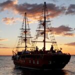 Enjoy The Spanish Galeon with a Romantic Night Dinner in Cancun - Who This Experience Is Perfect For