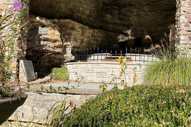 Eureka Rocket: Eureka Springs City Tour by Golf Cart - Why This Tour Shines