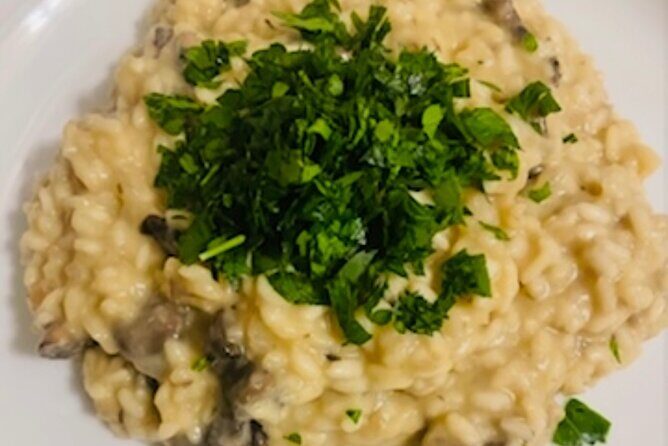 Experience Natchez 3 Course Southern Dinner in a Local Home - The Sum Up