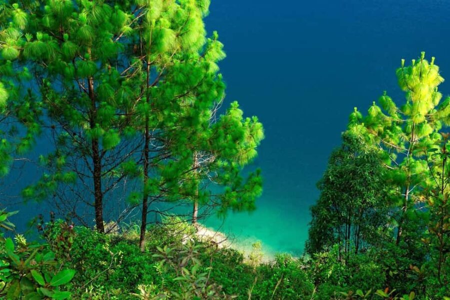 Experience the Magic of Chiapas: 3-Day Tour - Day 2: Waterfalls, Lakes, and Natural Wonders