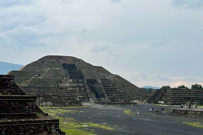 Express Pyramids: Rapid Exploration in Teotihuacan - Who Should Consider This Tour?