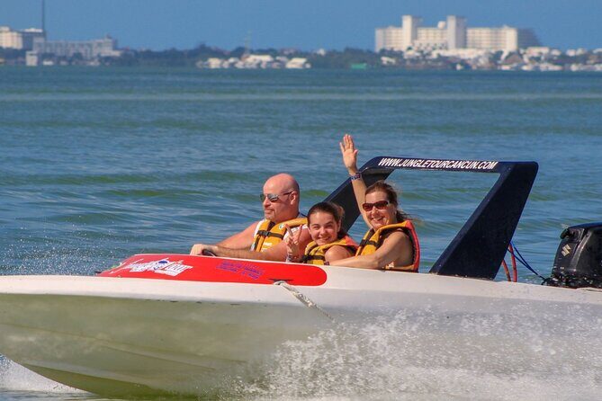 Fast & Fun: Cancun Speedboat Tour with Snorkeling - The Guides and Group Experience