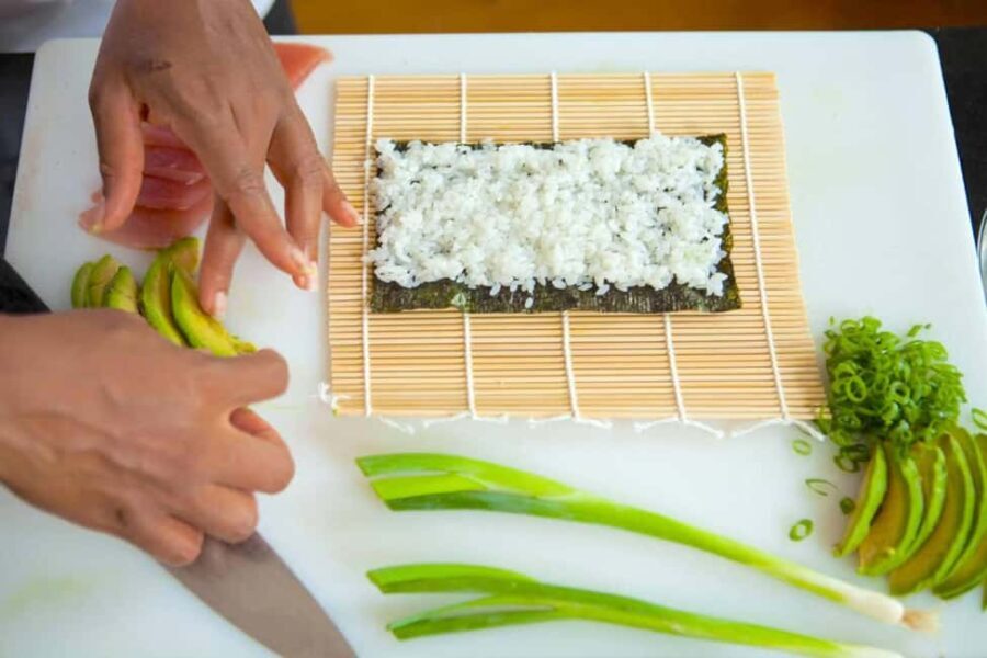 Fort Launderdale: Sushi Cooking Class With Local Chef - Who Should Sign Up?