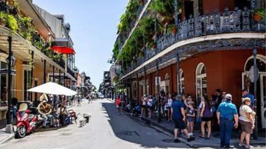 French Quarter Tour with Local Guide and Creole Stories - What Youll See and Hear