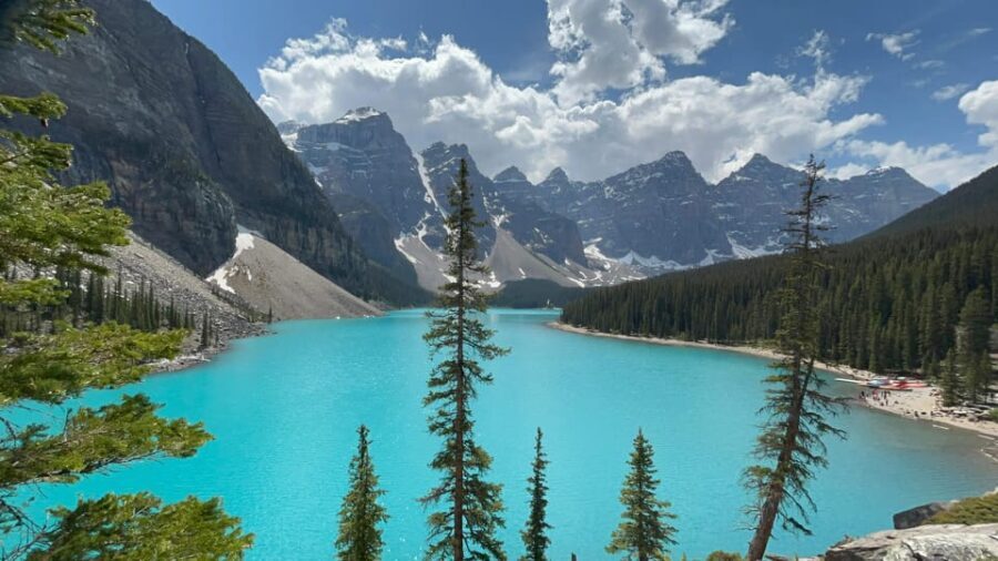 From Banff: Moraine Lake and Lake Louise Half Day Tour - Free Time and Flexibility in Banff Town