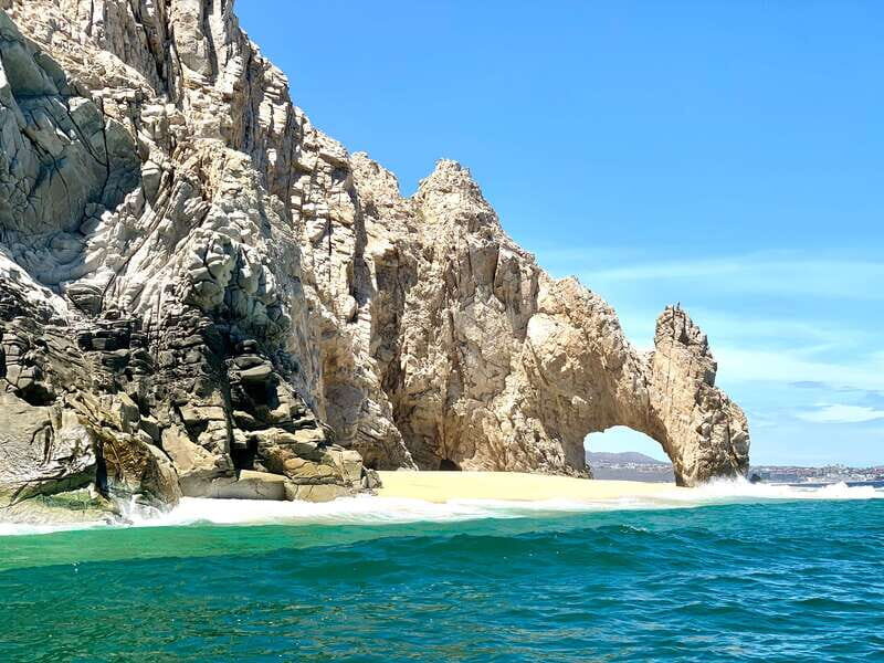 From Cabo San Lucas: Lovers Beach and El Arco Boat Trip - Delving into the Details
