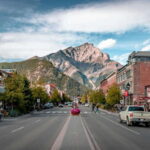 From Calgary: Moraine & Louise Lake, Banff & Falls Day Trip - What Sets This Tour Apart?