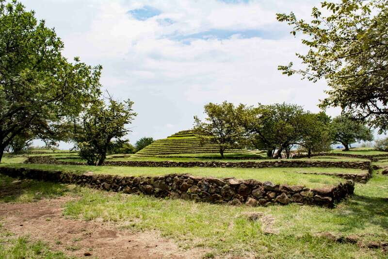 From Guadalajara: Pyramids & Jose Cuervo Tequila Tour - What Makes This Tour Stand Out