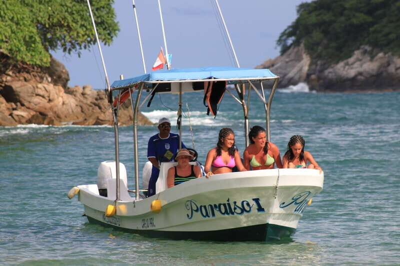 From La Crucecita: Private Huatulco 7 or 5 Bays Boat Trip - Itinerary and Highlights in Detail