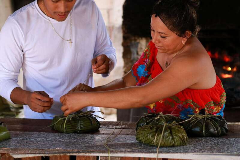 From Merida: Peanuts, our Mayan ancestors - The Practicalities