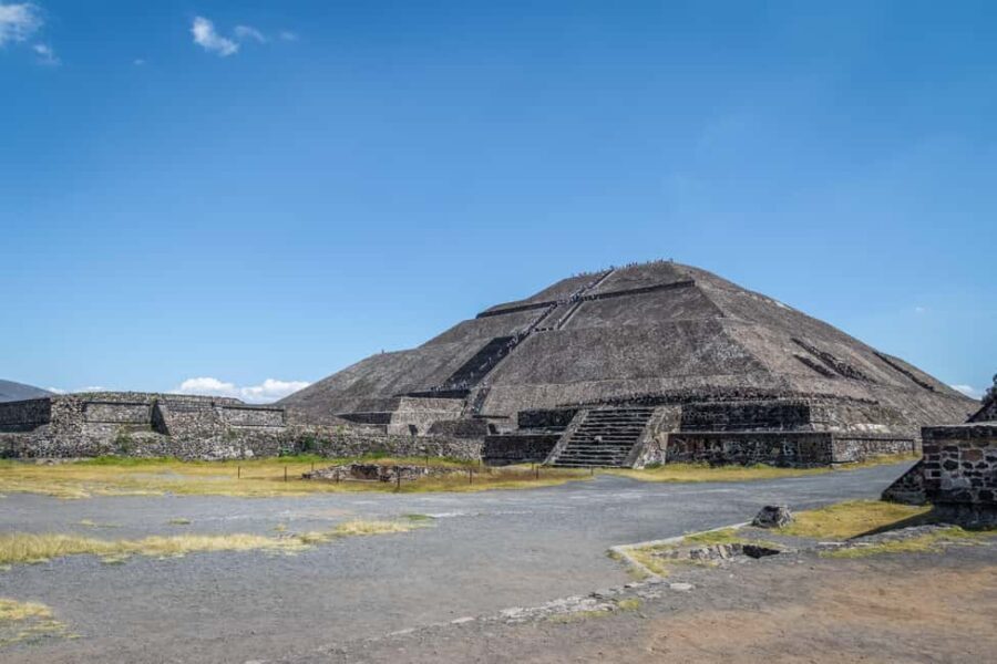 From Mexico City: 1-day tour of the Basilica of Guadalupe and Teotihuacan - Who Would Benefit Most from This Tour?