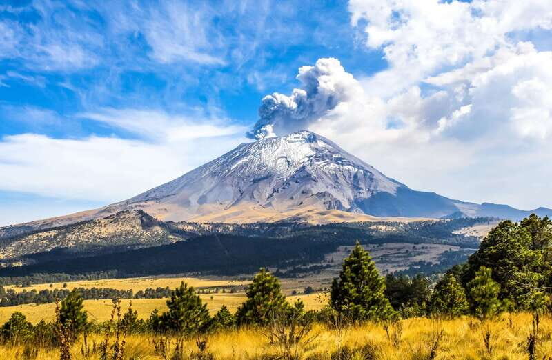 From Mexico City: Hike Iztaccihuatl Volcano with an Alpinist - What Makes This Tour Special?