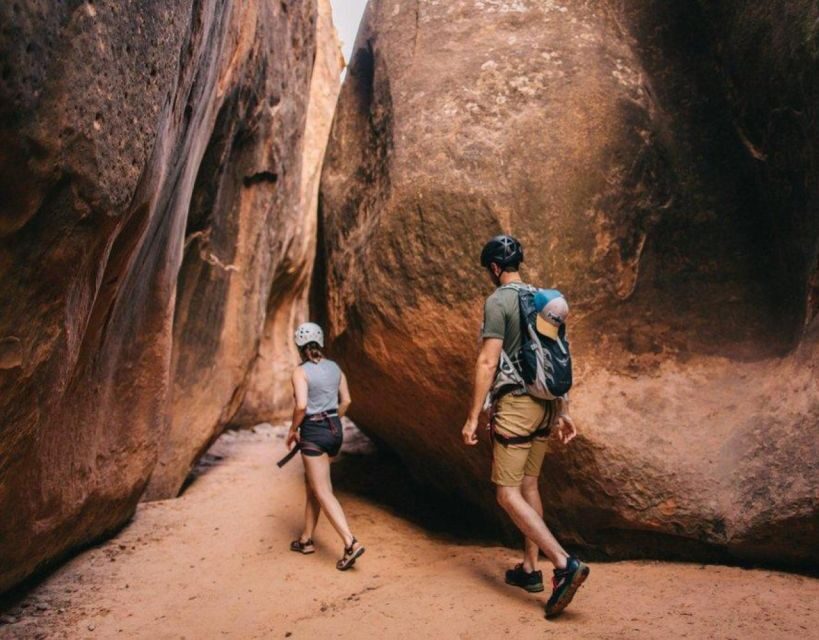 From Moab: Half-Day Canyoneering Adventure in Entrajo Canyon - What Sets This Tour Apart