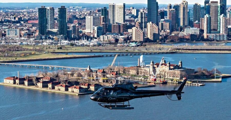 From New Jersey: NYC Skyline Helicopter Tour - The Flight Itself: What You Can Expect