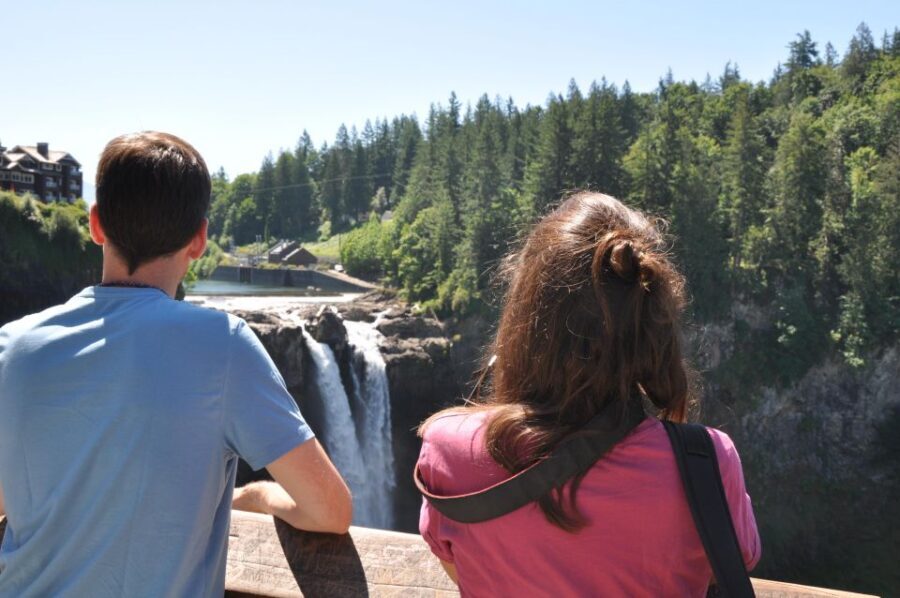From Seattle: Snoqualmie Falls and Wineries Tour w/ Transfer - Transport & Group Size: Comfortable and Personal