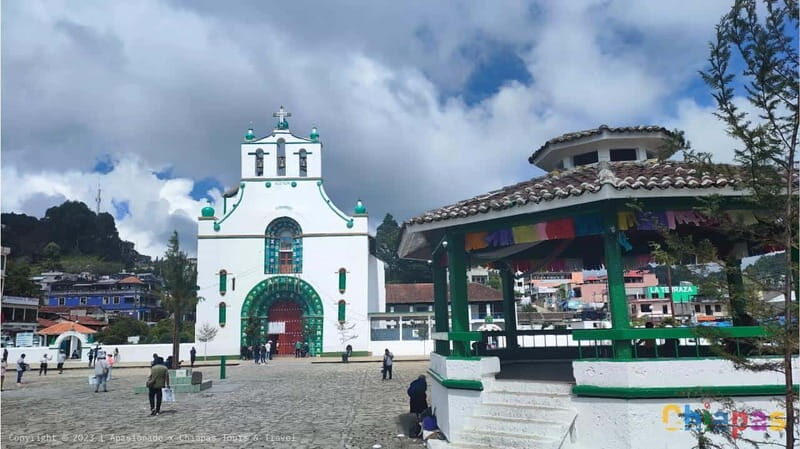 From Tuxtla Gutierrez: San Juan Chamula and Zinacantán Tour - Authenticity and the Review Perspective