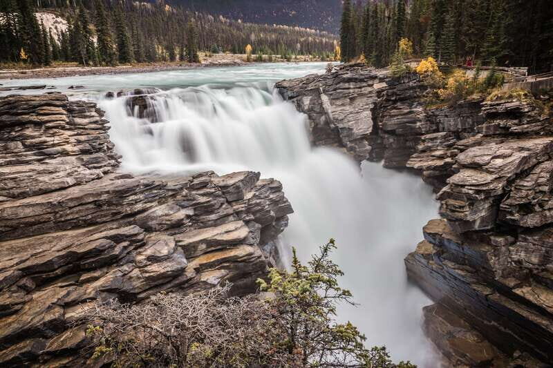 From Vancouver: Rocky Mountains 8-Day Tour - What’s Included and What’s Not