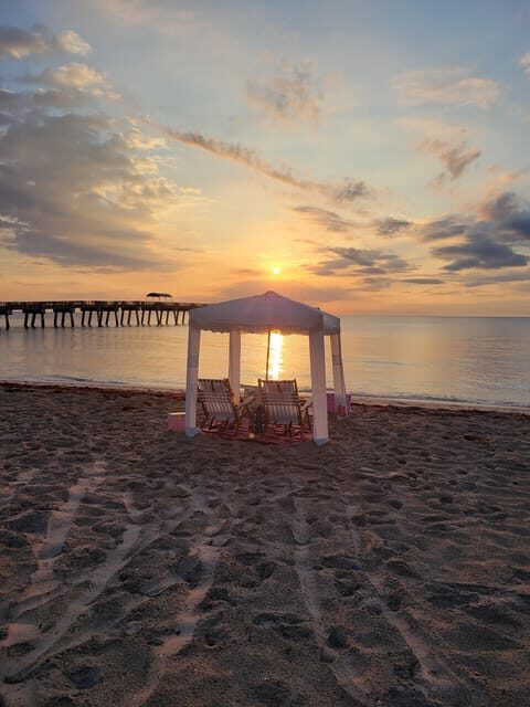 Ft Lauderdale: Private Beach Day Cabana with Amenities - Who Will Love This Experience?