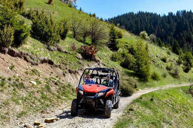 Full-Day 2-Seater Can-Am Commander XT-P UTV Rental - Included and Not Included
