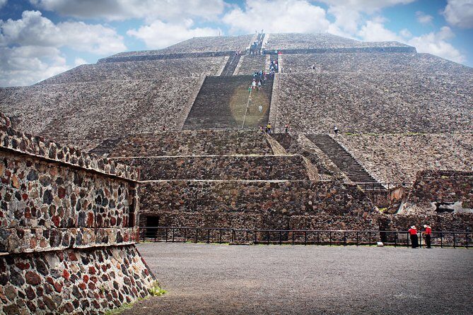 Full-Day Teotihuacan & Basilica Guadalupe Tour - The Value for the Price