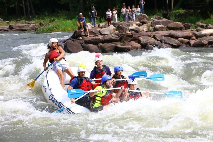 Full River Ocoee Whitewater Rafting Trip with Shore Lunch - Why This Tour Offers Value