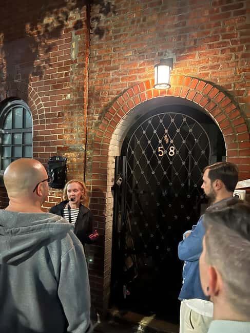Greenwich Village: Ghosts & Haunted Washington Square Park - The Highlights: What You’ll See and Hear
