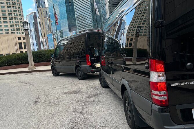 Group Van Transfers from Chicago O'Hare and Midway Airports - Who Is This Service Best For?