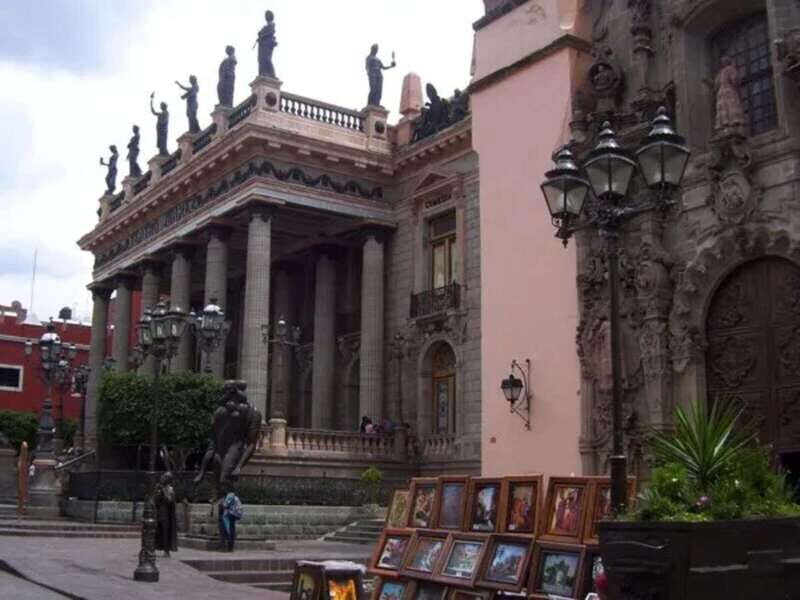 Guanajuato: Explore Silver Mines & Juarez Theater - Discovering the Silver Past of Guanajuato