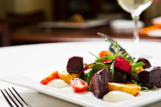 Guided Lunch Tour in Whistler - Guided Restaurant Tour - 3-hours - Who Is This Tour Best For?