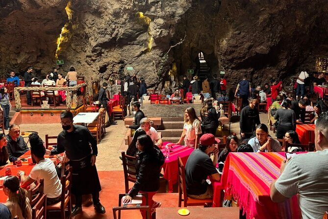 Guided tour EN Teotihuacan - Breakfast EN cave-round transport - Who Would Love This Tour?